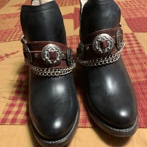 Freebird by Steven Shoes | Hp Steve Madden Freebird Leather Lazor Bootie | Poshmark